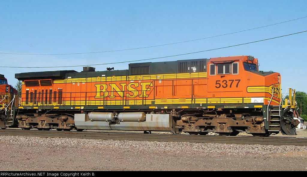 BNSF 5377